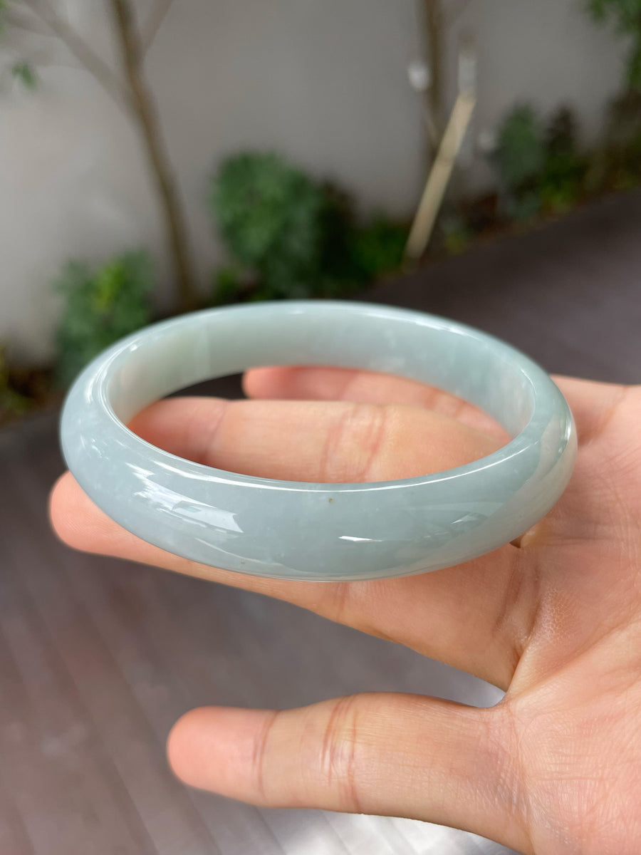 White Jadeite Bangle | 63mm (NJBA117) – New Jade